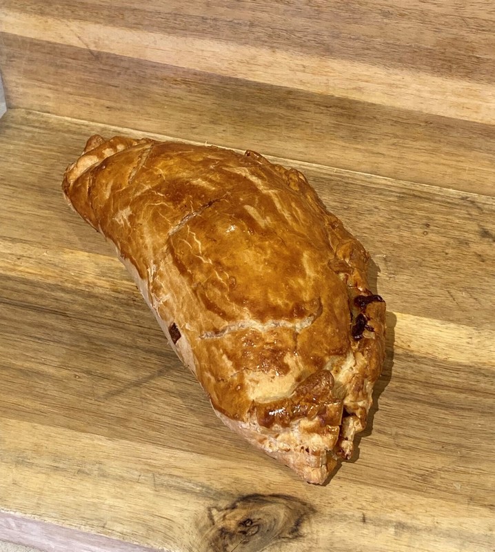 Udder Steak & Dorset Ale Pie - The Udder Farm Shop